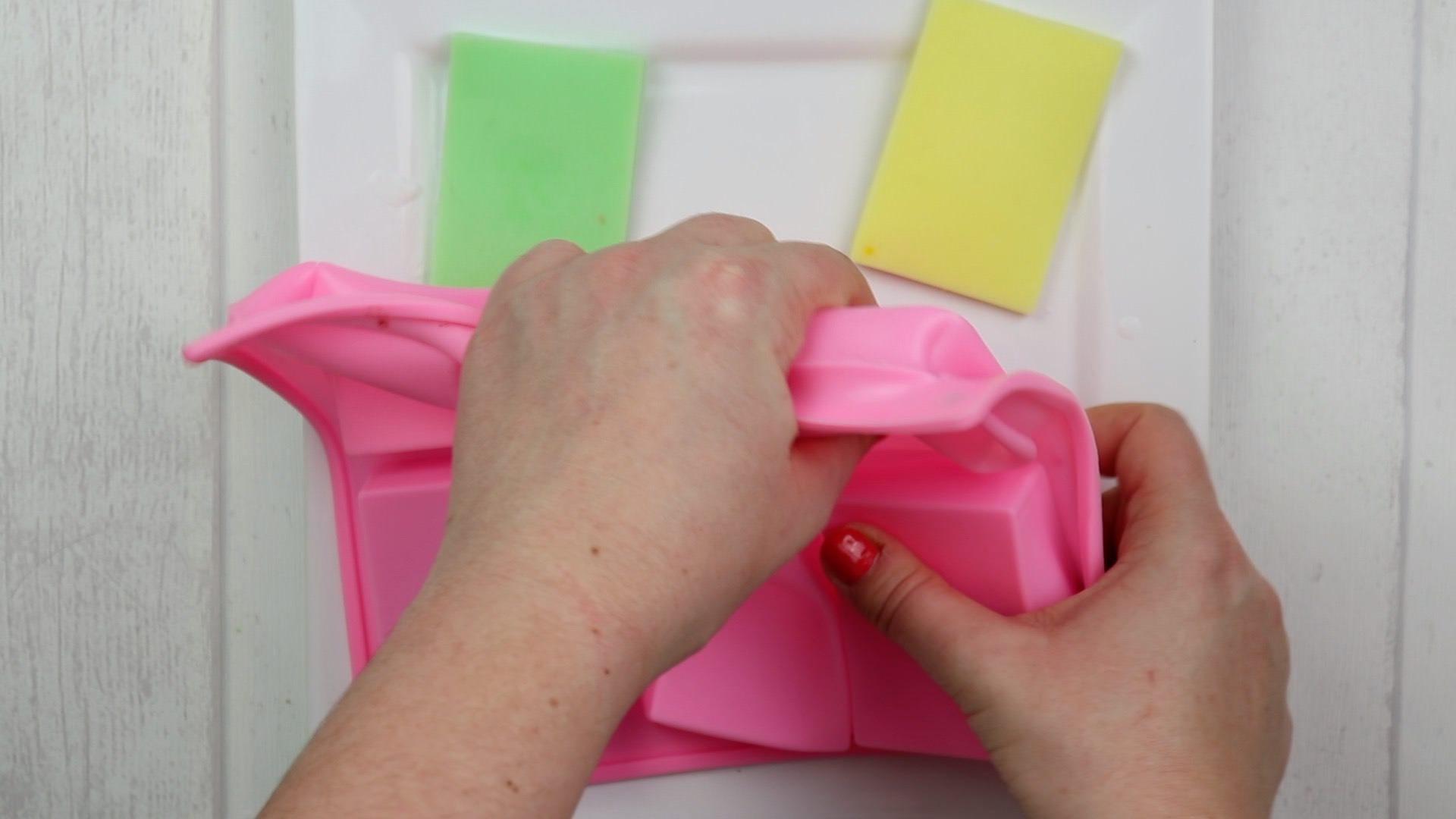 DIY: Seife selber machen - Seife mit Botschaften - MeinZauberplatz.de